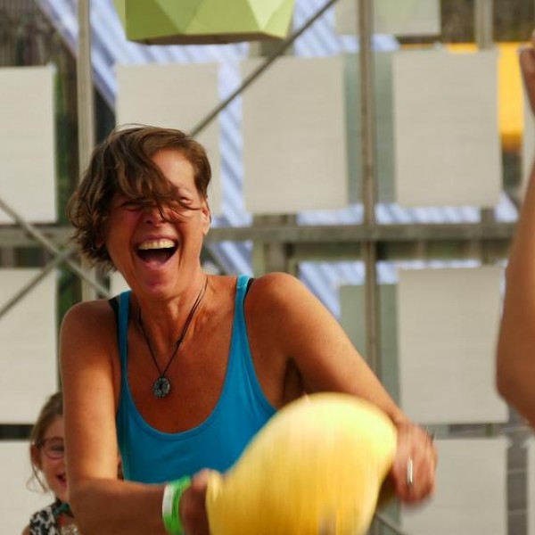 Workshop: Lachen bij de Stookkamer! - dansen, lachen en ontspannen op ...